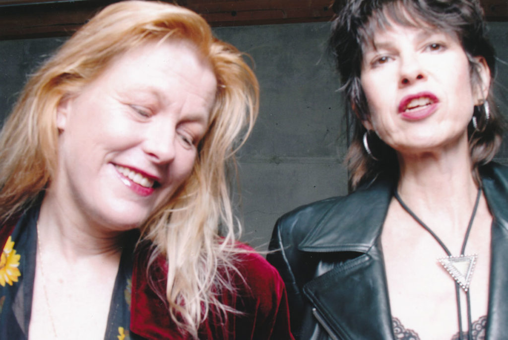 Sherry Fox's Instagram, Twitter & Facebook on IDCrawl